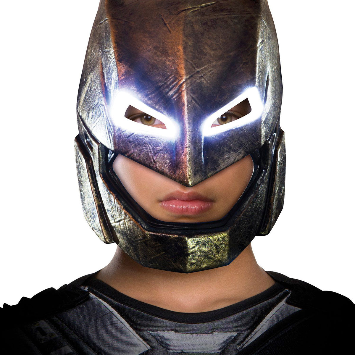 Batman V Superman: Dawn of Justice- Batman Adult Armored Light Up Mask ...